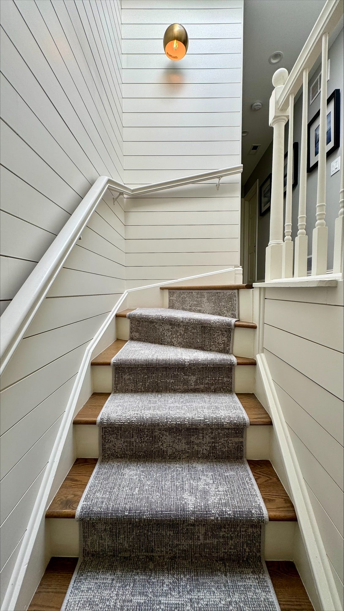 The Ultimate Guide to Rug & Runner Edging Options – Home Carpet One